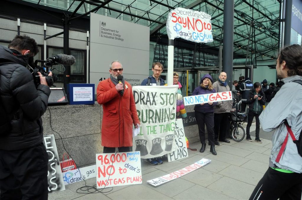 Drax 7 Credit Peter Arkell – biofuelwatch